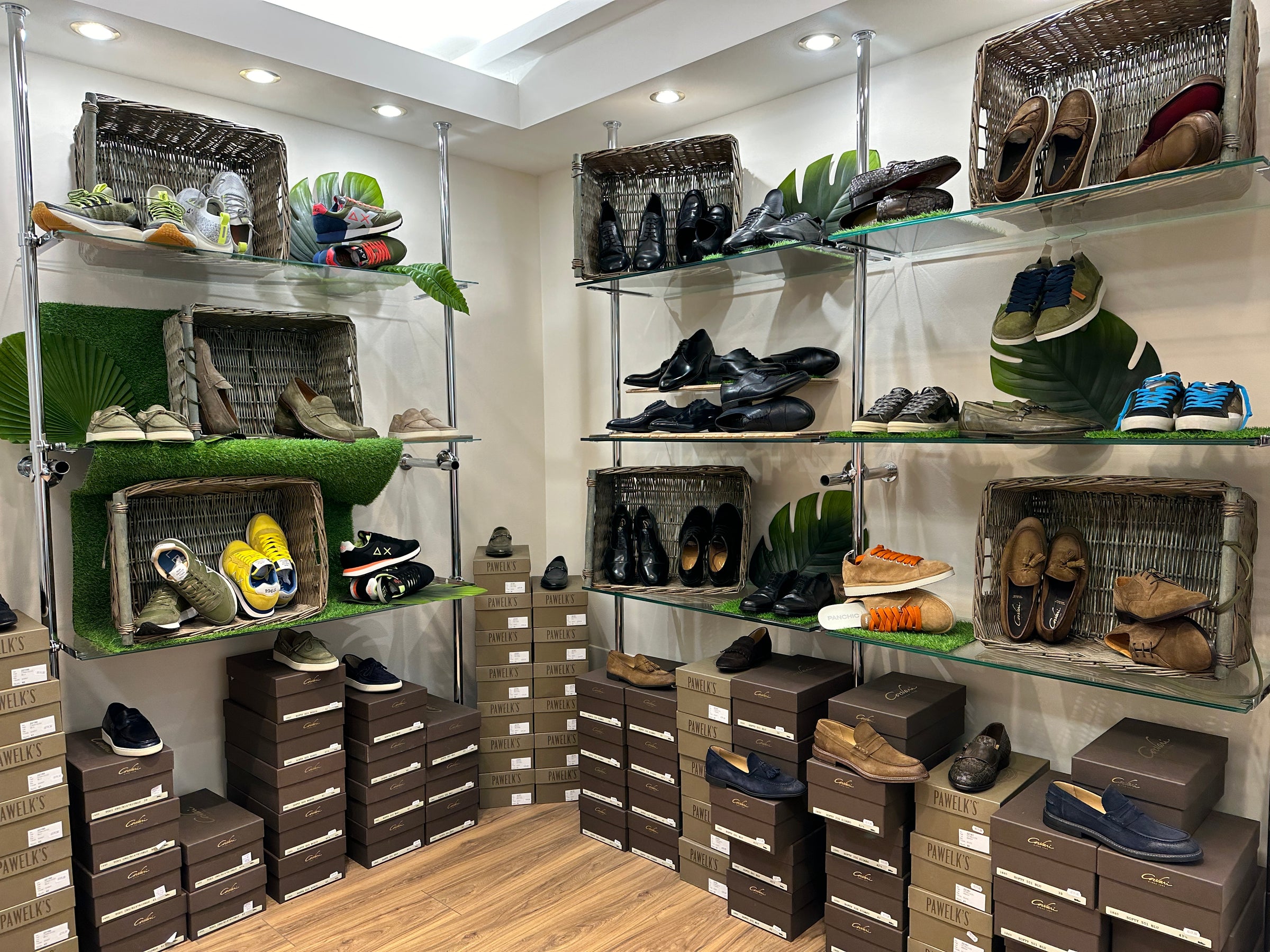 Frendi - Negozio di calzature uomo donna bambino a Pavia